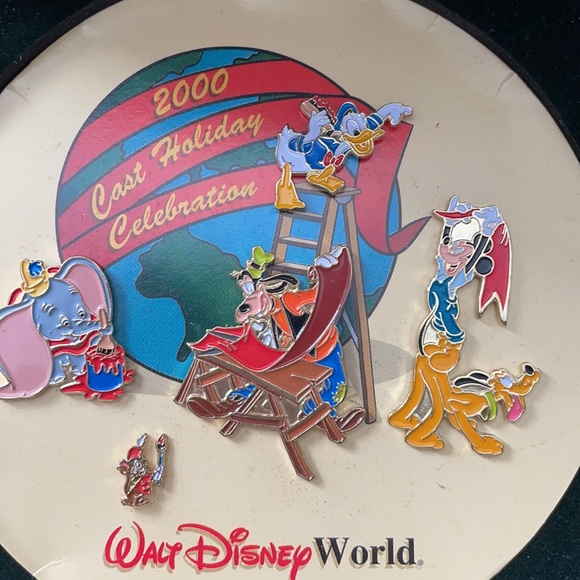 Disney | Other | 200 Cast Holiday Celebration Pins | Poshmark